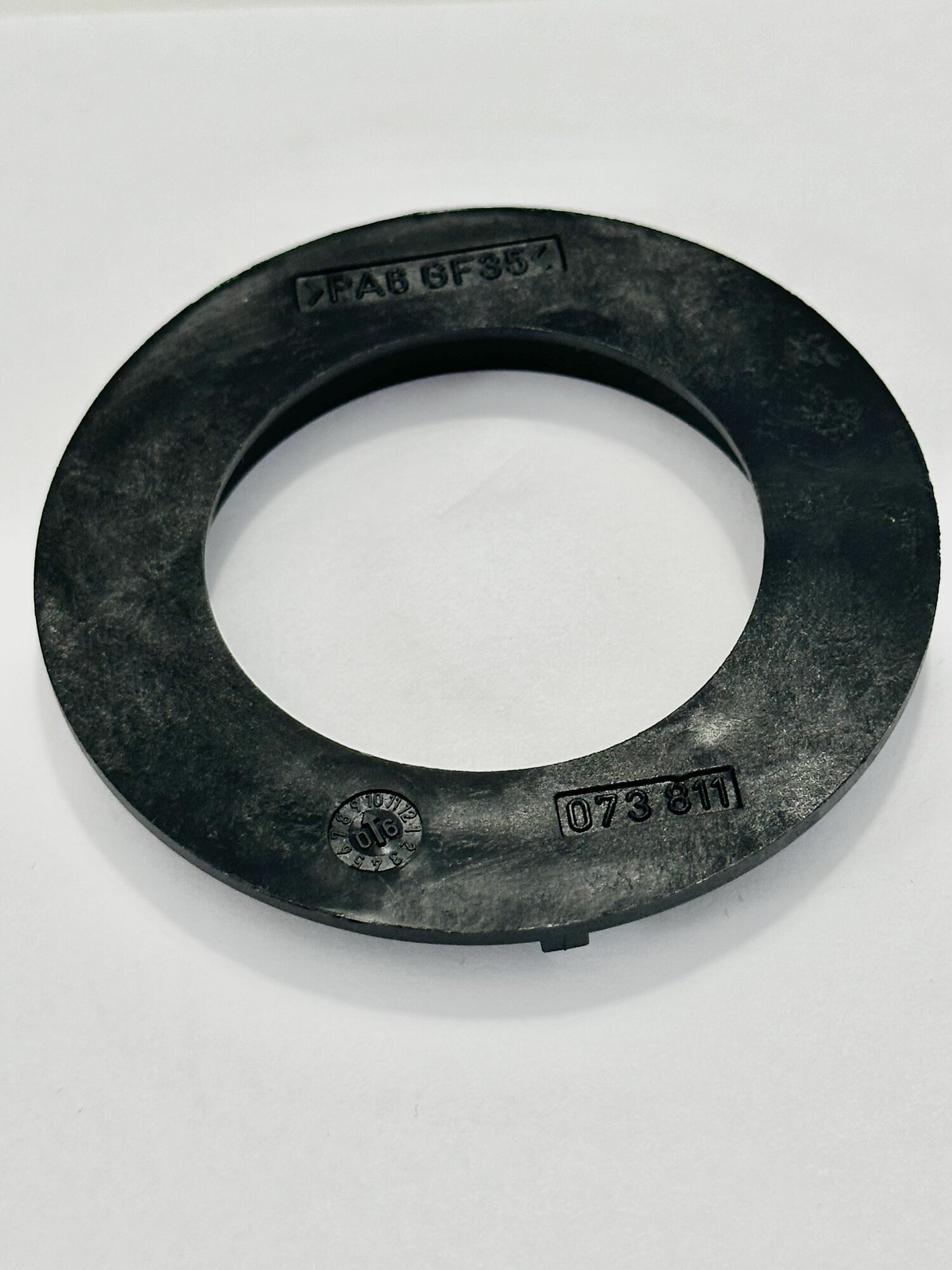 Кольцо промежуточное Bosch для перфоратора BOSCH GBH 11 DE. Артикул 1.610.290.032