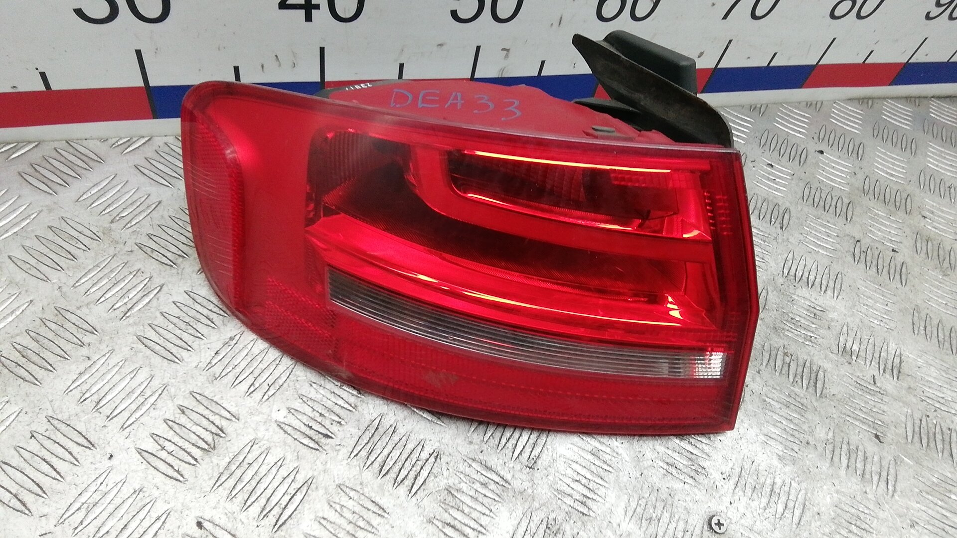 Фонарь задний левый AUDI A4 B8, Номер 8K5945095AA