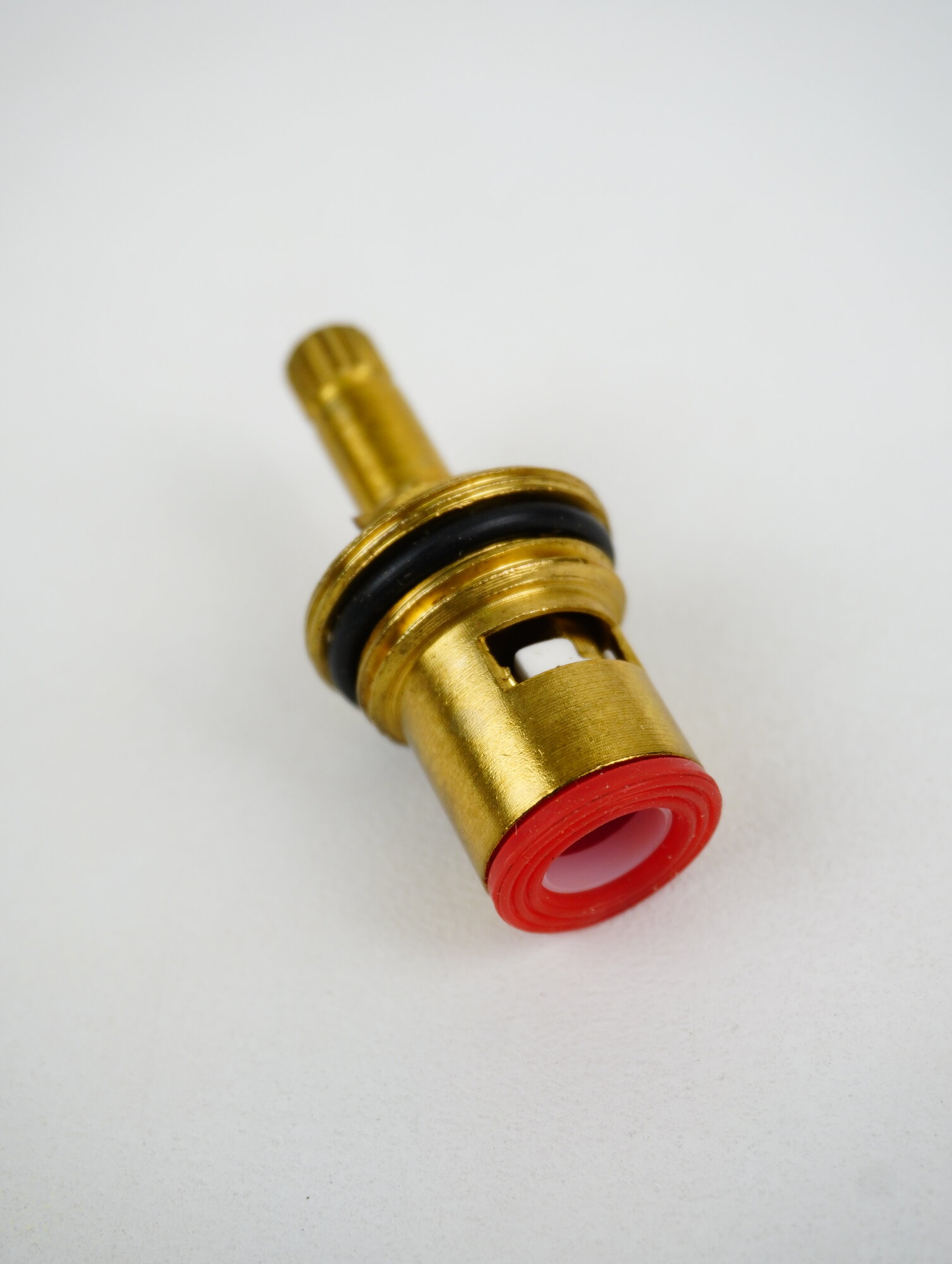 F52-2 90° Кран-букса 1/2 -15 шлицов