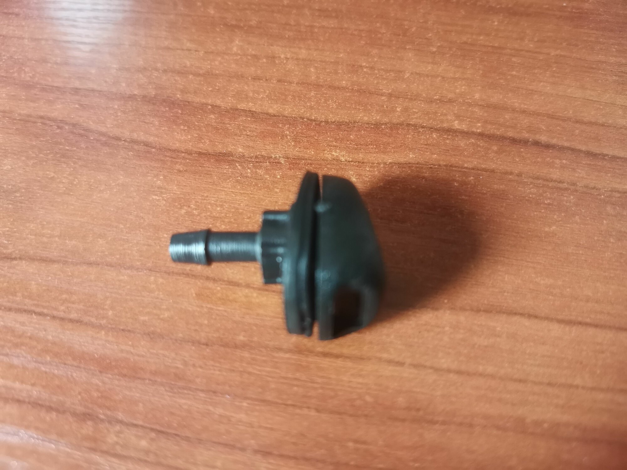 Жиклер форсунка стеклоомывателя УАЗ патриот (распыляющий, резьба)