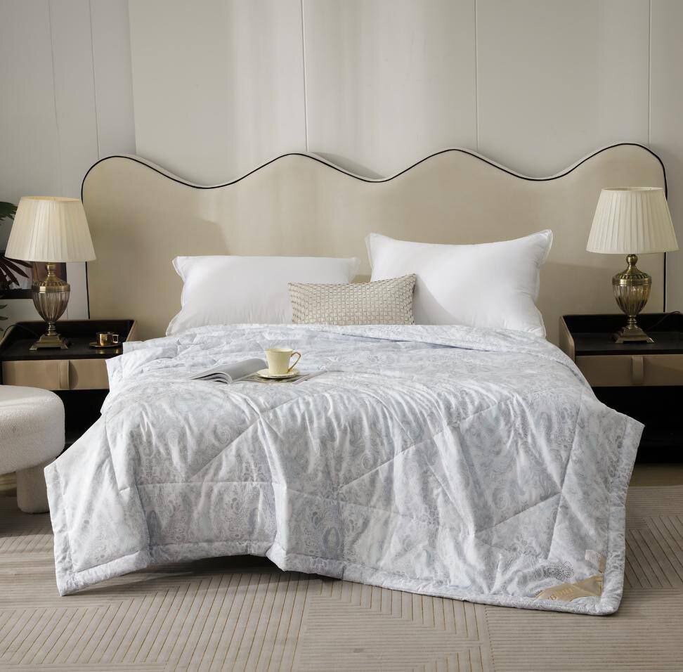 Одеяло всесезонное Борис Boris шелкопряд размер 2 двуспальный