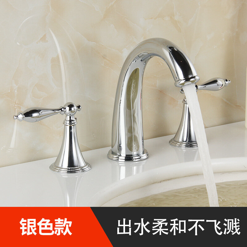 Европейский стиль золотой полностью медный вращающийся трехотверстный смеситель для раковины, трехкомпонентный набор, разделенный двойной ручкой, двойное управление горячей и холодной водой