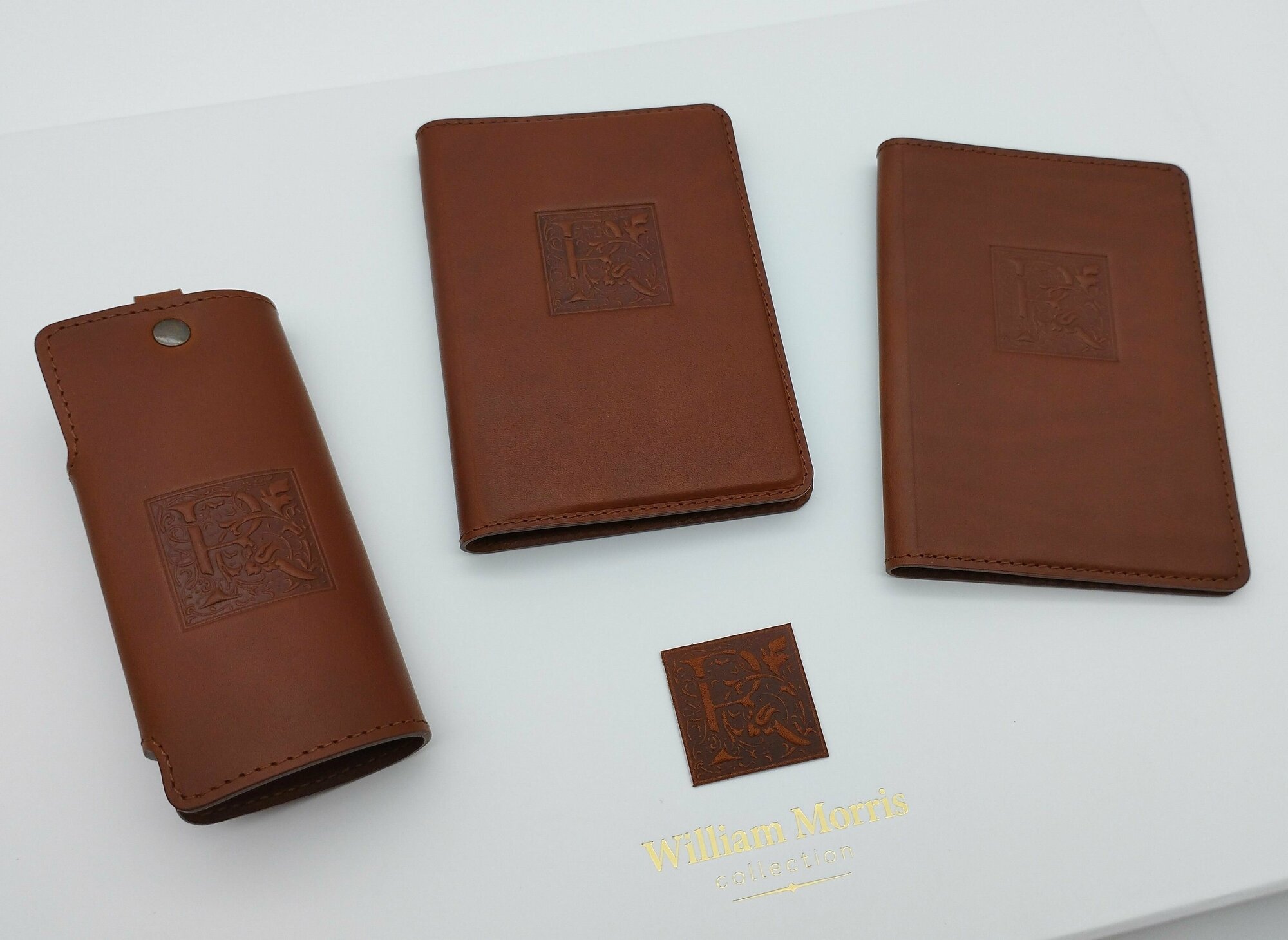 Комплект аксессуаров для мужчин и женщин