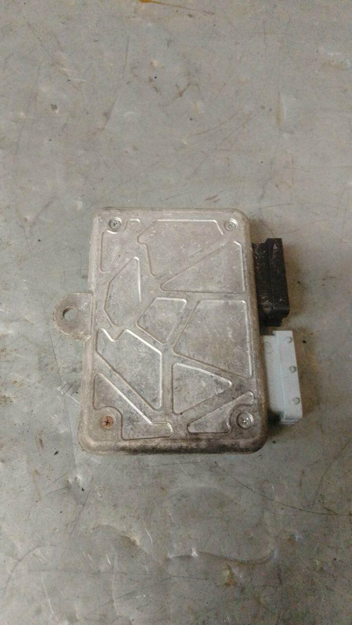 Блок управления ГБО Chrysler Sebring 2 (2000 - 2003) 67R013787