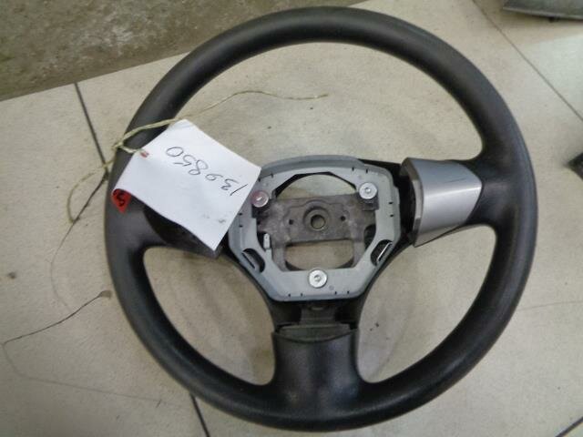 Рулевое колесо от Suzuki Grand Vitara 2005-2015
