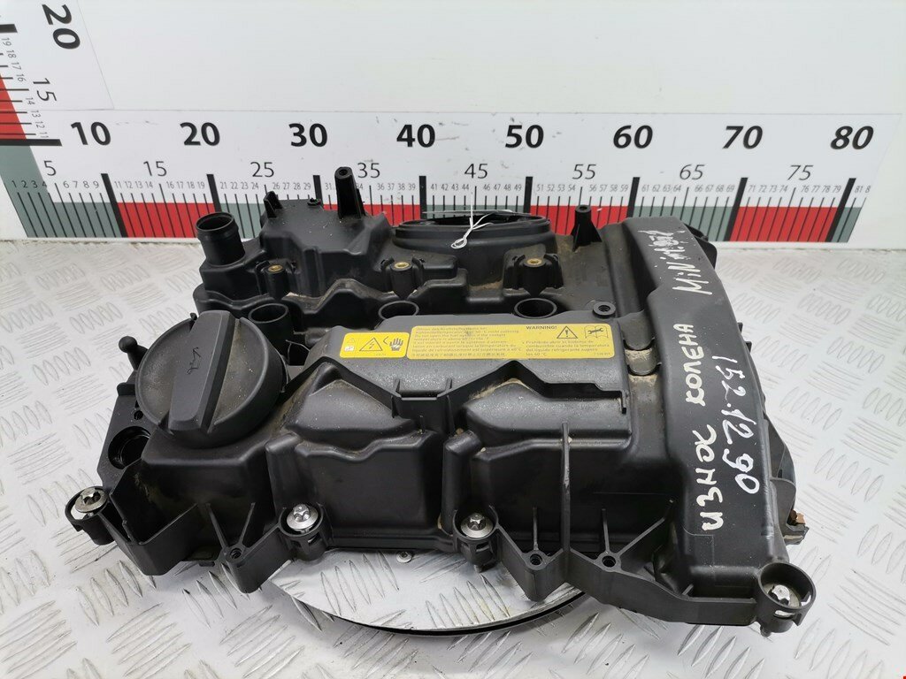 Крышка клапанная Mini Cooper Hatch 3 F55/F56 11127611276 арт. 2061992