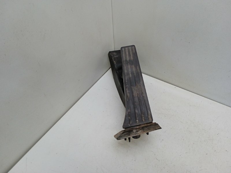 Б/У БМВ 7 E65/66 Педаль газа BMW 7-Series 2005 E65/E66 175431 BMW арт. 3540676248201