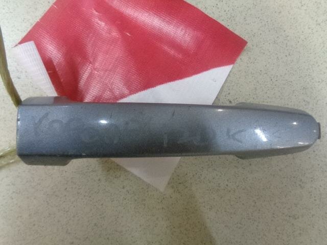 Ручка двери наружная от Toyota Corolla E120 2000-2007