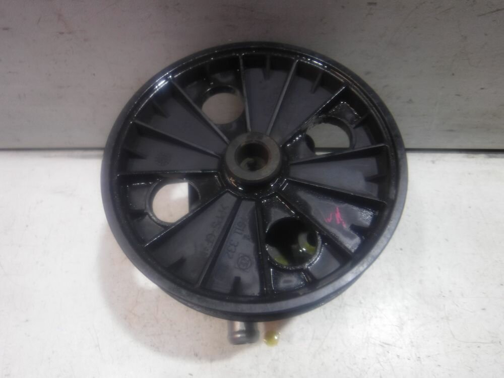 Насос гур Volvo S60 8251736