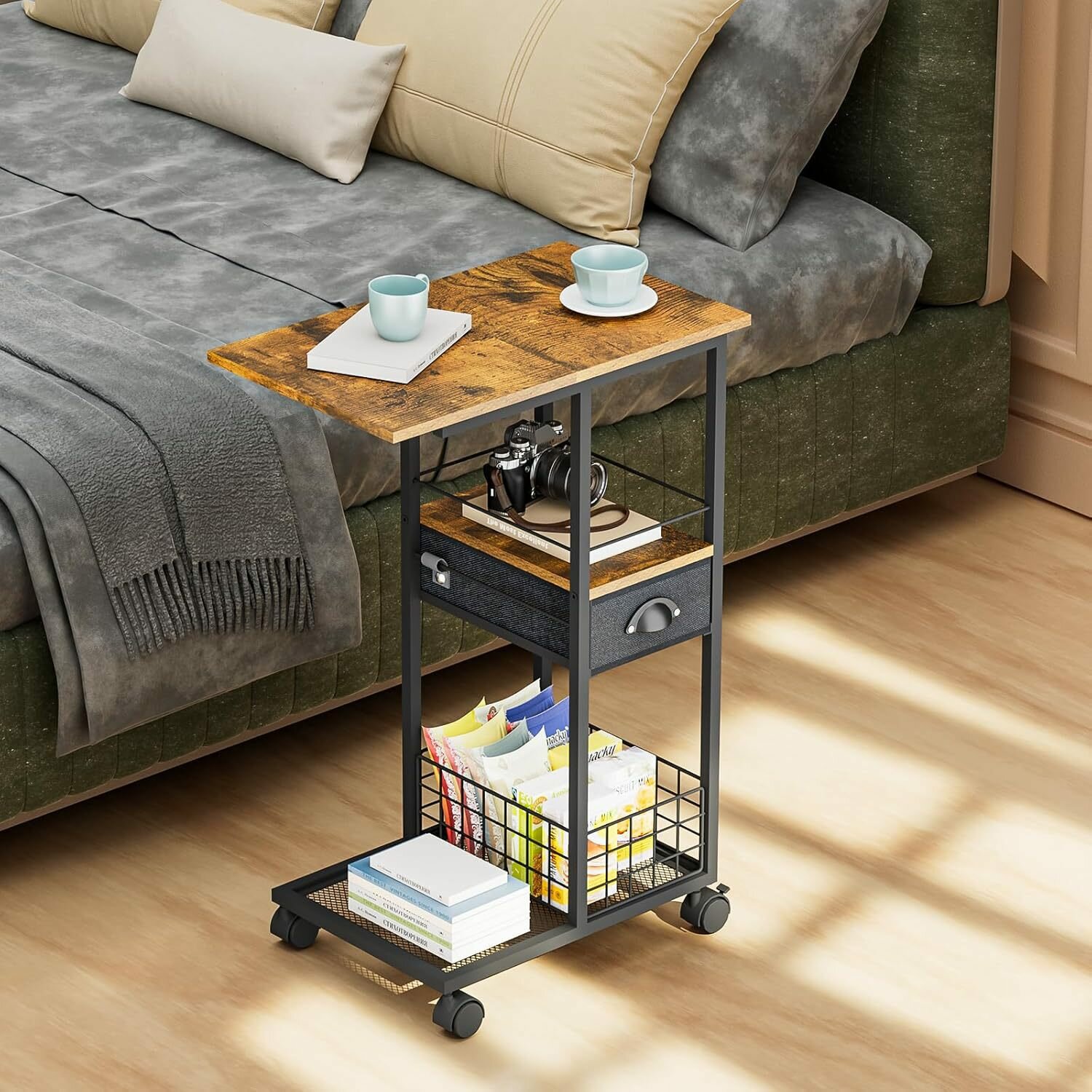 Съемный легкий роскошный маленький журнальный столик в стиле ретро с приставной полкой для гостиной С-образной формы