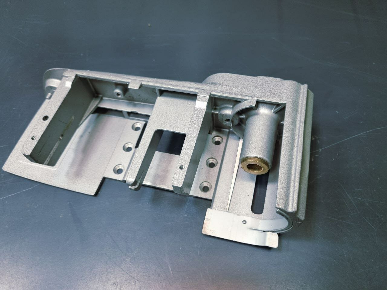 Каркас Makita, для ленточной машины Makita 9924DB, оригинал, арт. 151189-8