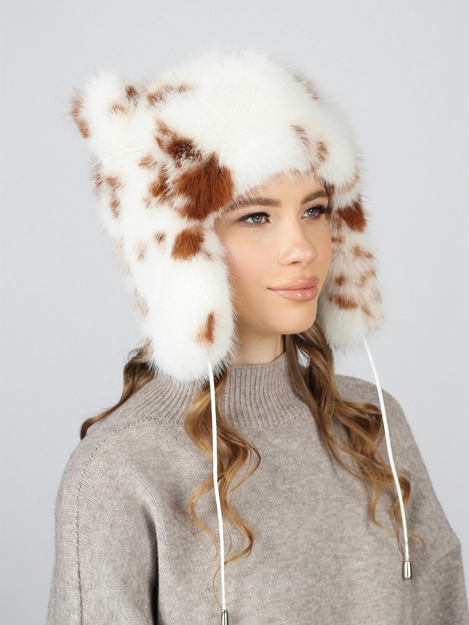 Шапка-ушанка Осень-зима 2025 для женщин