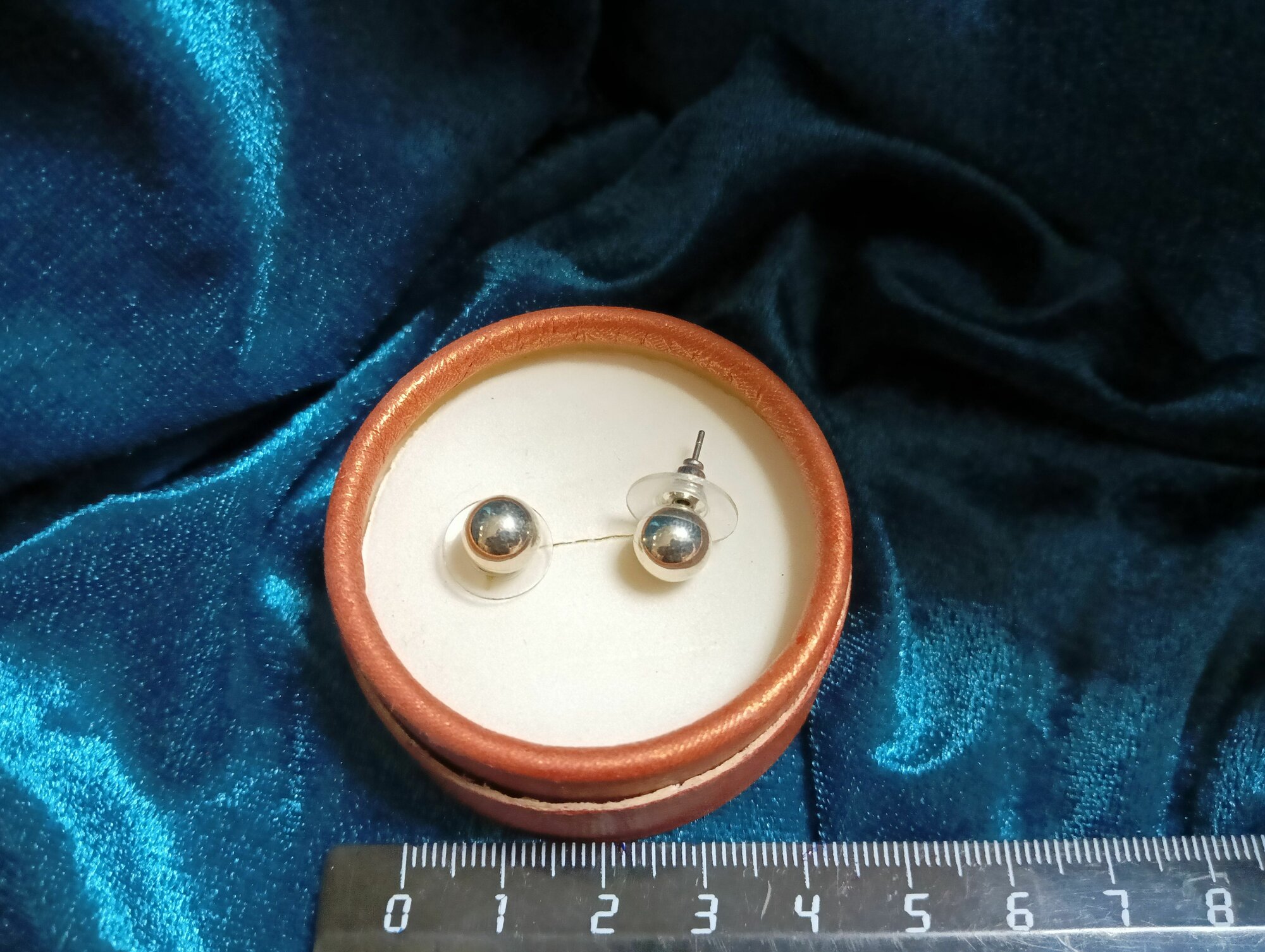 Серьги