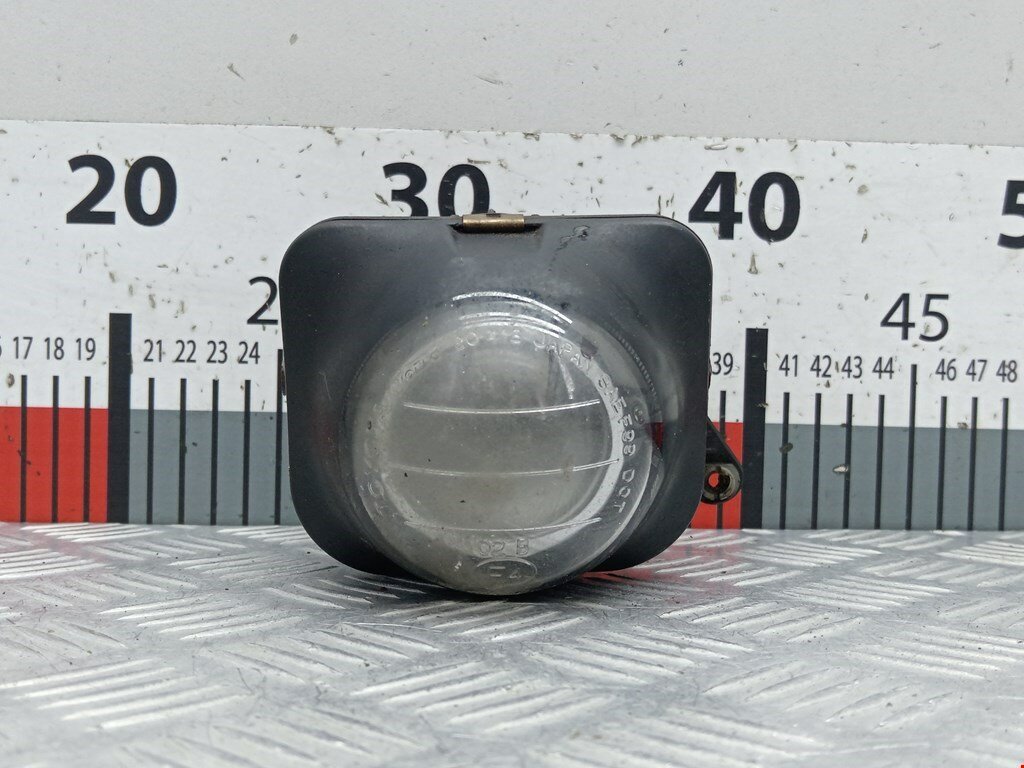 Фара противотуманная правая Toyota Celica 7 8122120420 арт. 2131703