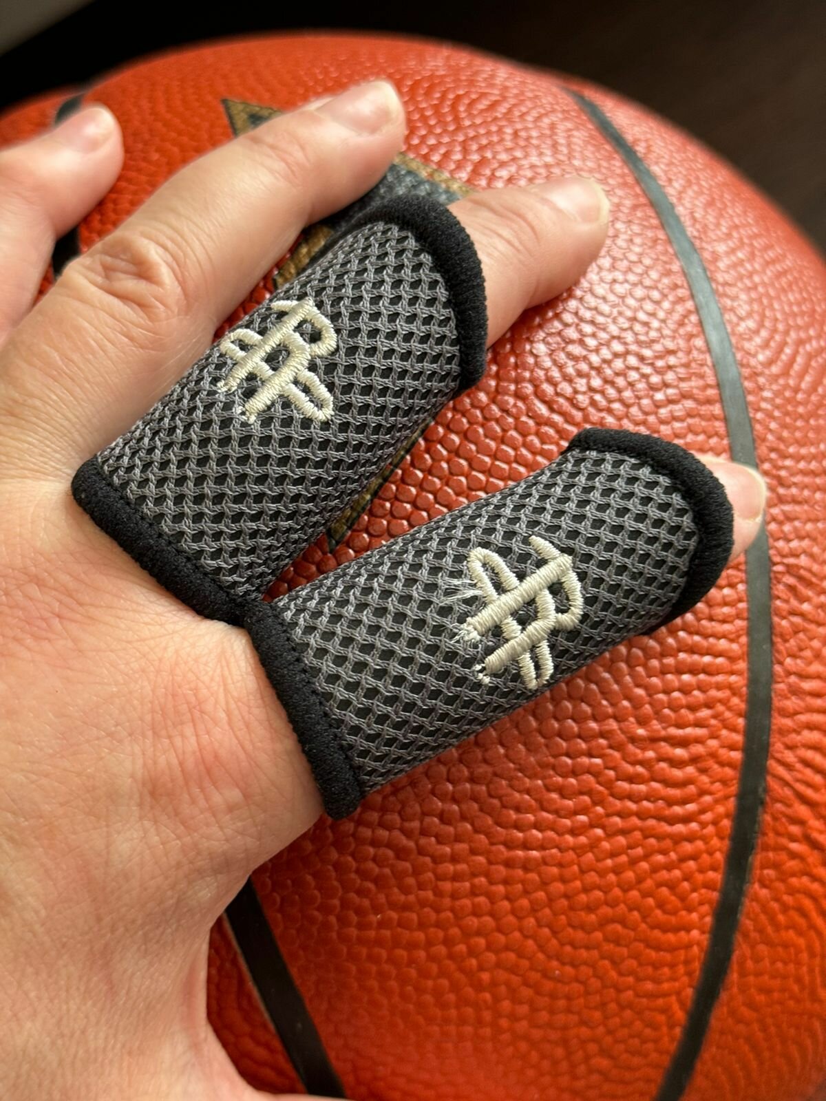 Напальчники, для разных видов спорта, размер L, анатомические, серые