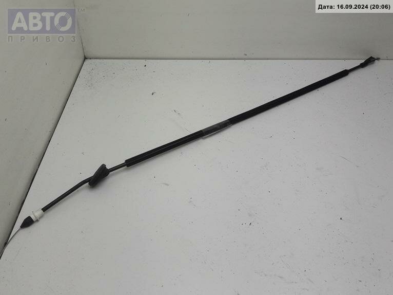 Трос двери передней Volkswagen Golf-5