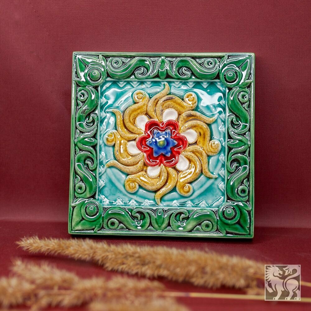 Изразец Лотос цветной зеленый фон