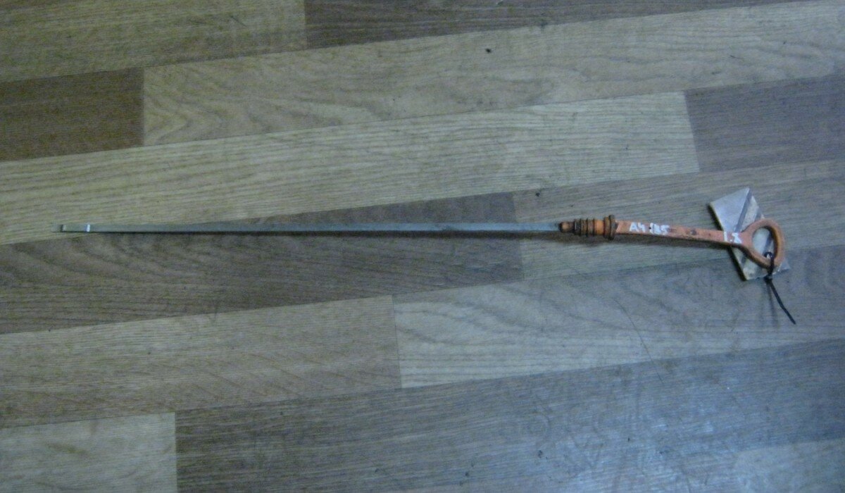Щуп масляный A4 (B5) Audi 053115611C