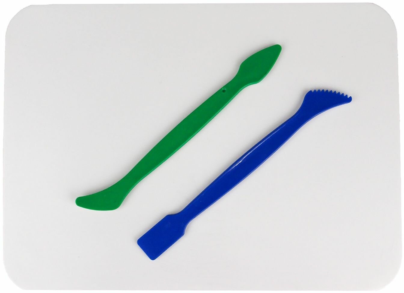 Доска для лепки пластиковая "Школьная", формат А5, 1000 мкм, в наборе 2 стека, покрытие на стол для лепки из пластилина и глины, цвет белый