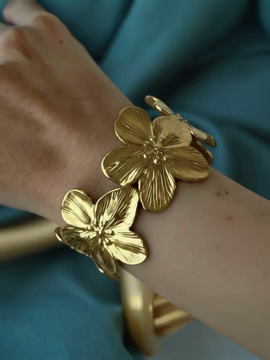 Незамкнутый браслет