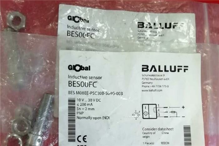 Модуль Balluff BES M08EE-PSC20B-S04G-003 Inductive Proximity Switch Sensor
