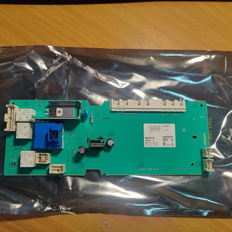 Модуль управления стиральной машины бош 670387