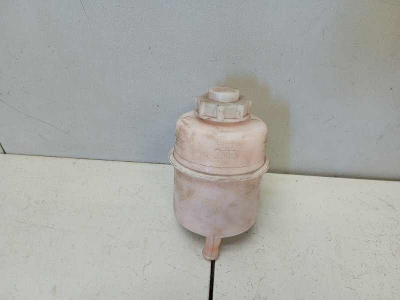 Б/У бачок ГУР, Газ Соболь Бачок гидроусилителя Газ Соболь 2003 22171 155252 GAZ арт. 3110340717811