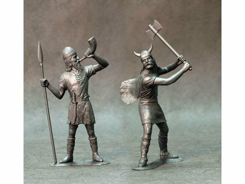 Фигуры Варвары, набор №1 из 2 фигур, 150 мм