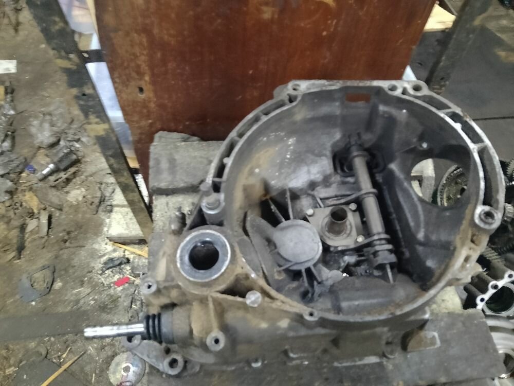 Картер сцепления ВАЗ 2110 2110-1601015