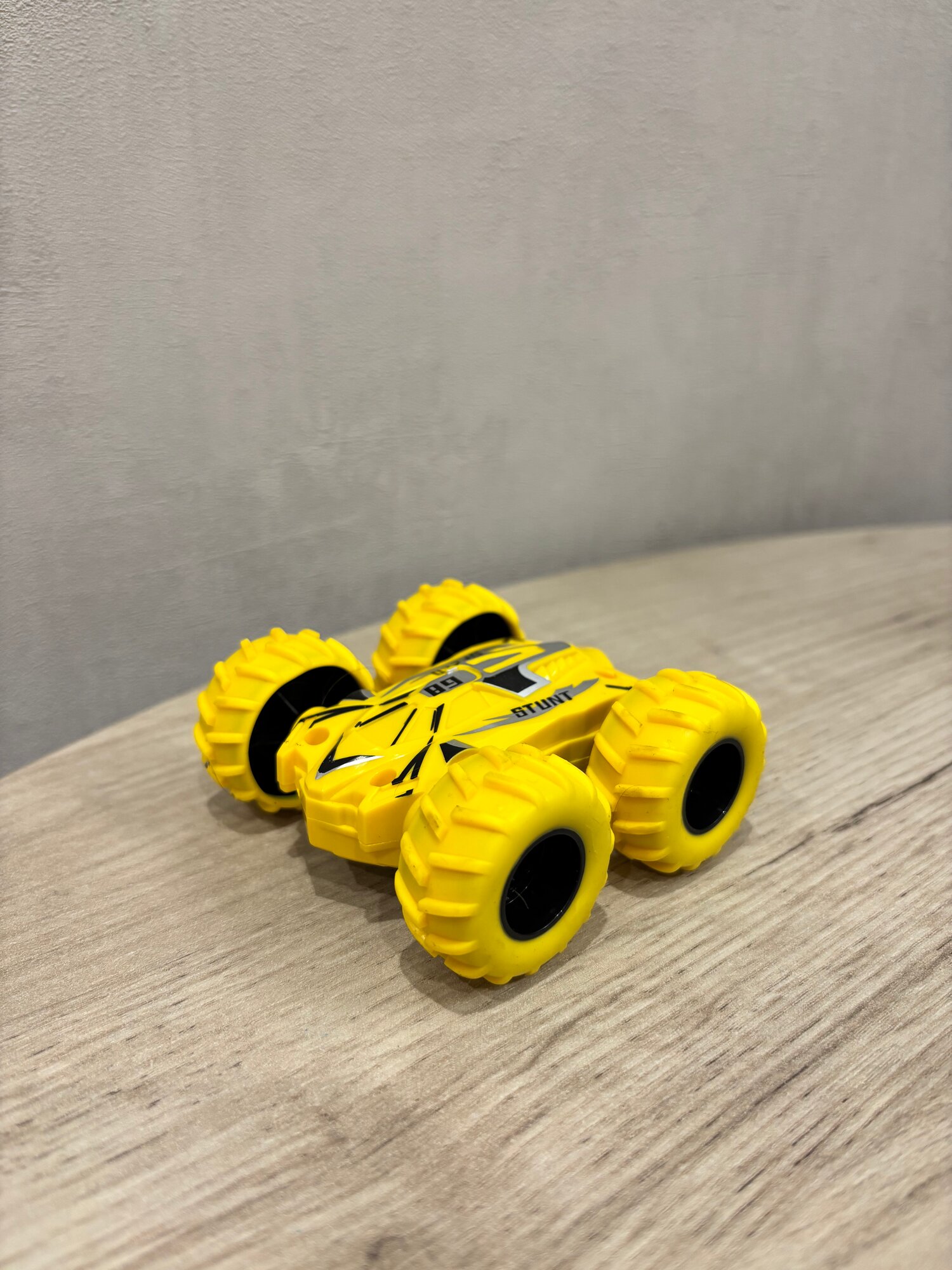 Детская машинка "Вездеход", инерционный механизм, желтый цвет, 1 шт.