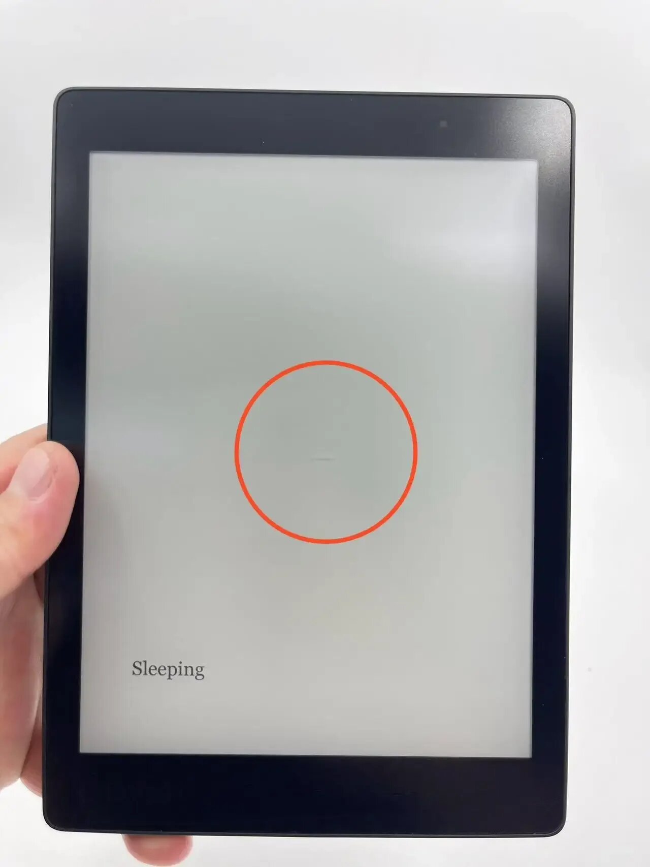 KOBO Aura One 7.8", 8 ГБ, с дефектом экрана screen has scratches, Комплекты «Читалка для электронных книг + чехол»