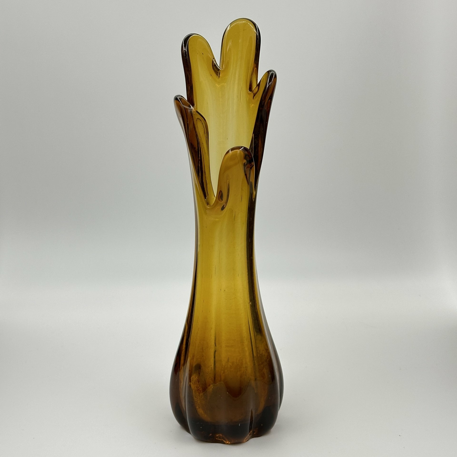 Ваза, цветное стекло, гутная техника, Западная Европа, 1970-1980 гг.