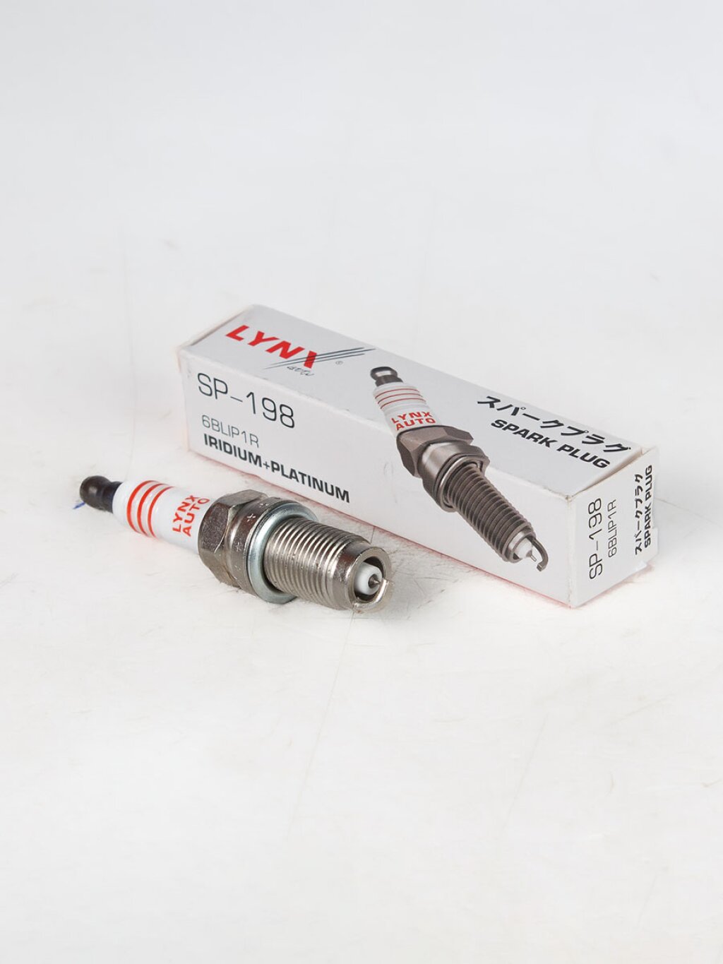 Свеча зажигания Ir+Pt 6BLIP1R LYNXauto SP-198