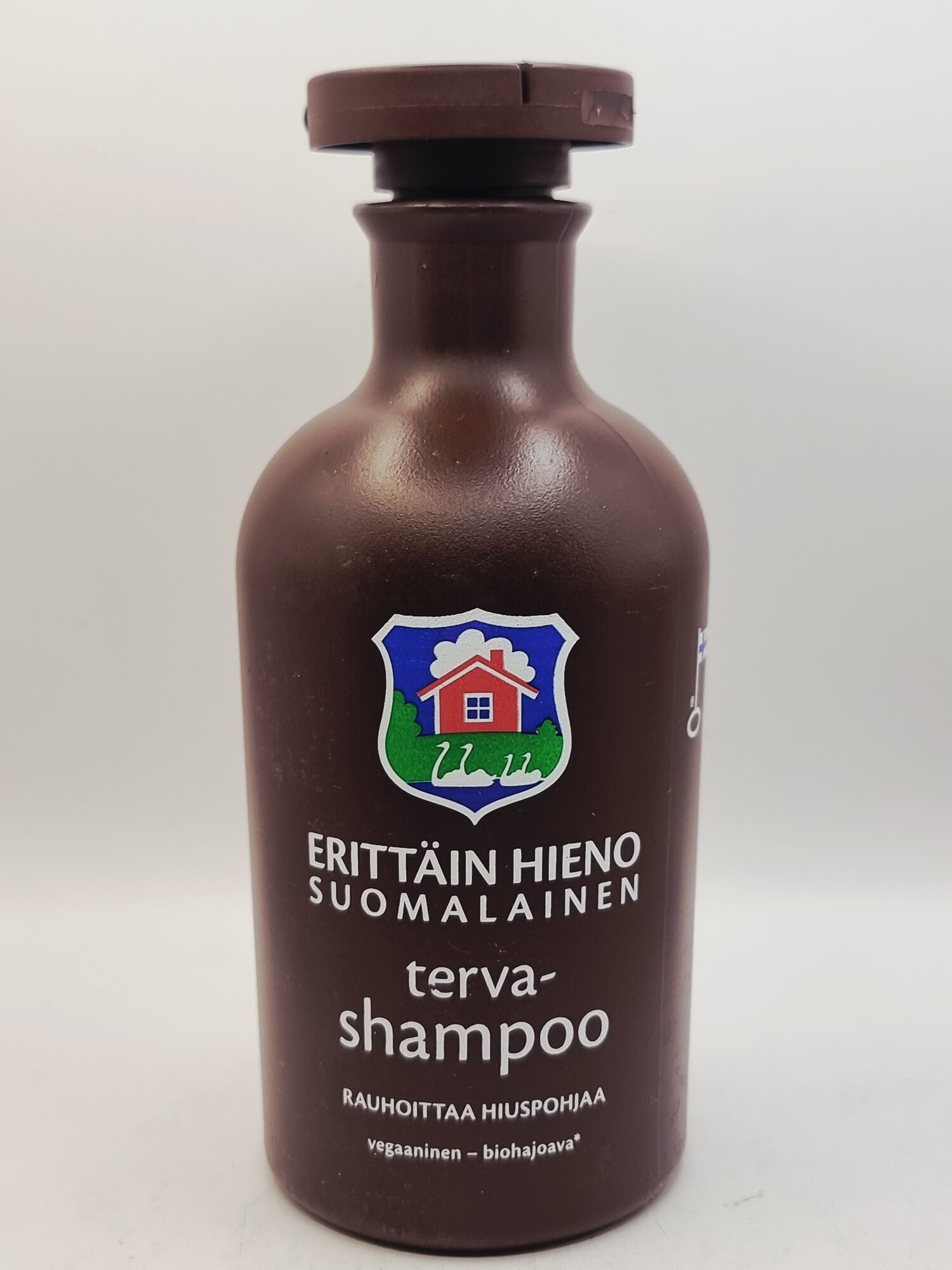 Erittain Hieno Шампунь Terva с запахом дегтя 300 мл (из Финляндии)