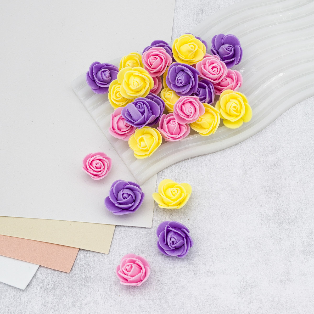 Цветы для декора из фоамирана 'Розочка', 38 мм, микс №17, 3 цвета, 30 штук