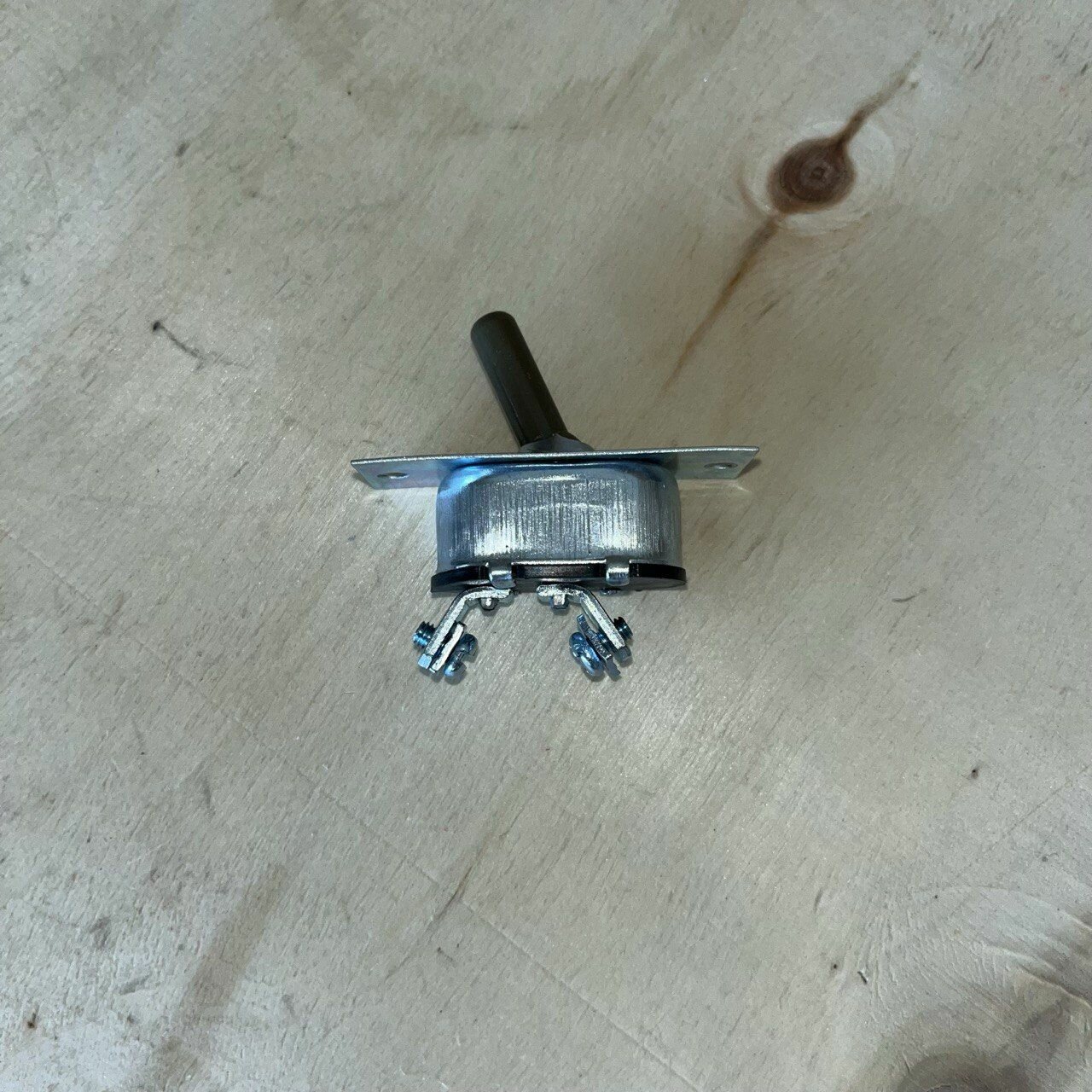 Выключатель массы мотоцикла Урал