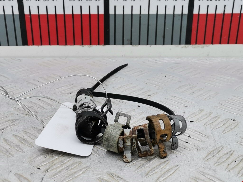 Хомут металлический Toyota Avensis 2 (T250) 11617798304 арт. 1956521