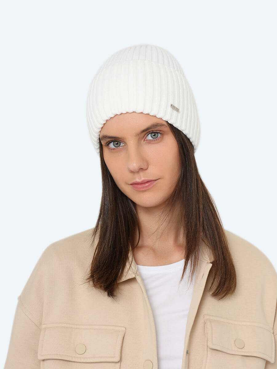 Шапка-бини для женщин