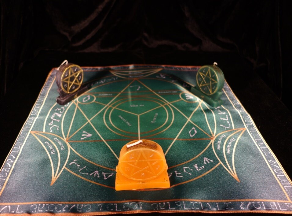 Языческий Ритуал Магии Викка Мистический Трикветр Повышение сексуального интереса R-006