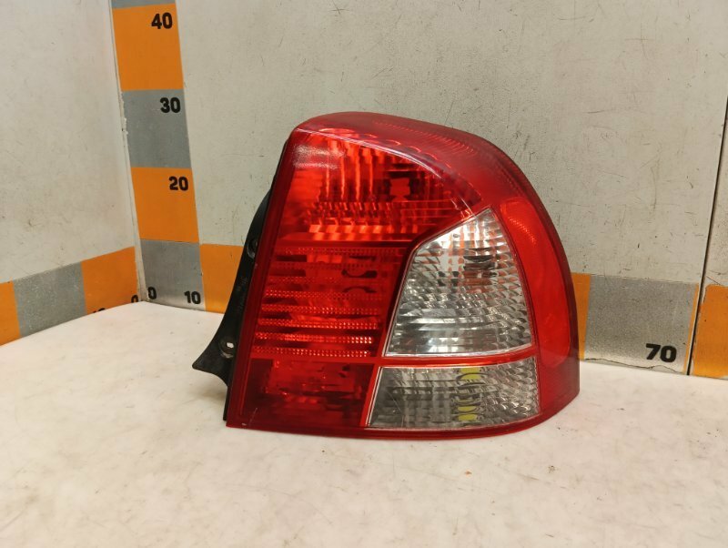 Б/У Оригинал Фонарь задний правый Kia Shuma 2003 S-2, FB 373770 Hyundai-KIA арт. 0K2S151150A