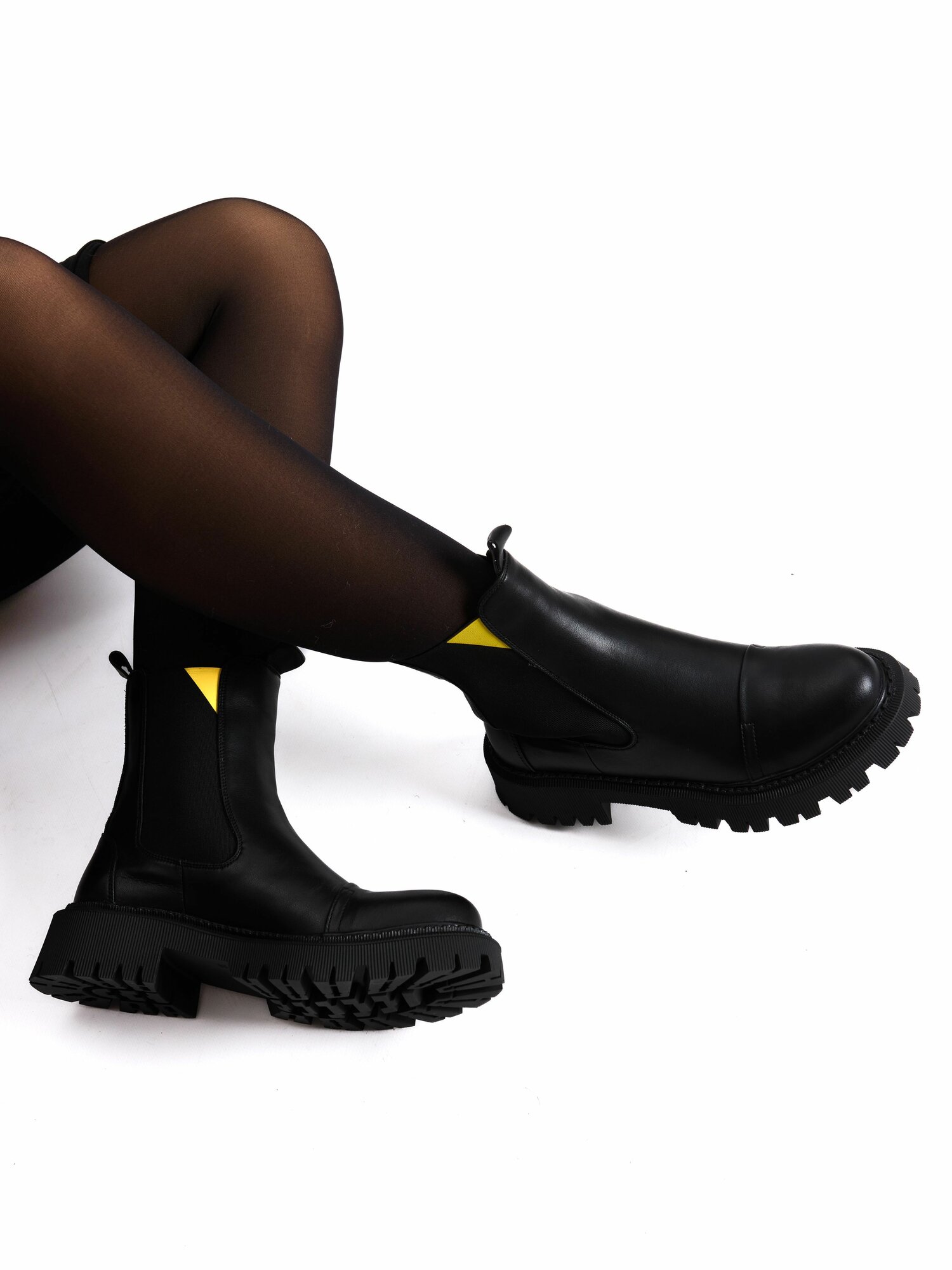 Ботинки челси