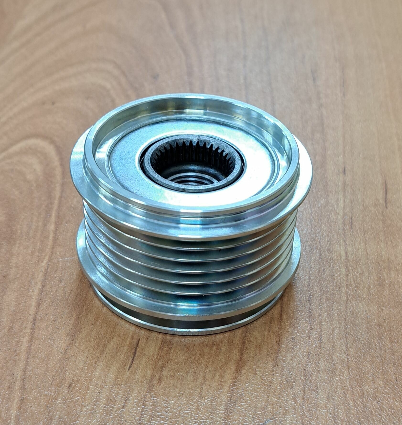 XAY1041ВТ Шкив генератора с обгонной муфтой VOLKSWAGEN, SEAT, SKODA, AUDI