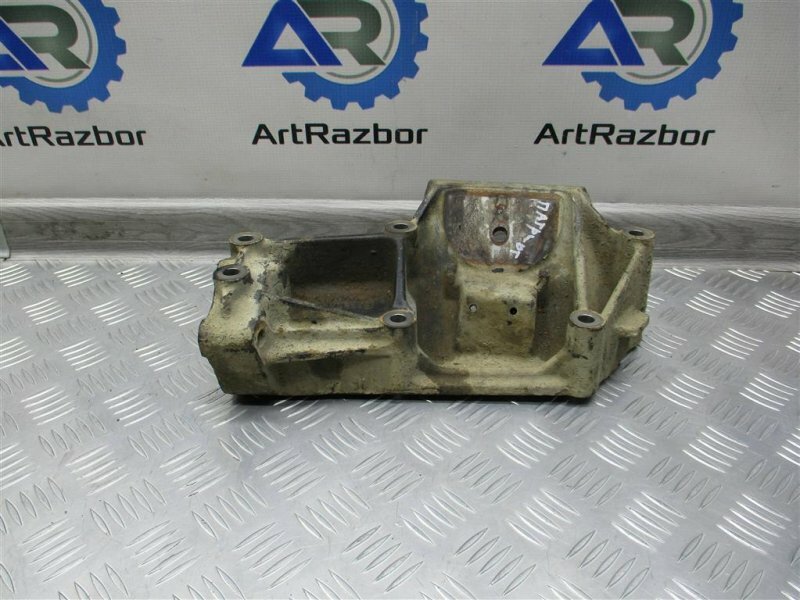 Б/У Кронштейн двигателя Уаз Патриот / Uaz Патриот 2.3 IVECO F1AE0481B 116Л.С 2008