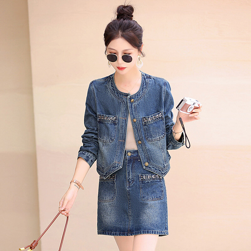 Джинсовый костюм "Новый темперамент", с бриллиантами, размер S