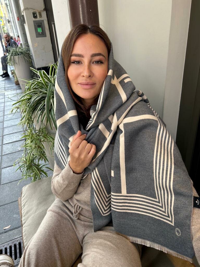 Палантин для женщин