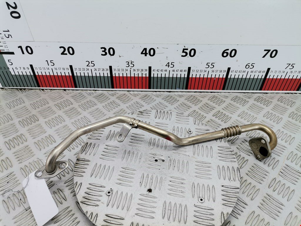 Трубка системы рециркуляции EGR (трубка картерных газов) Volkswagen Golf 4 036131521AC арт. 2143458
