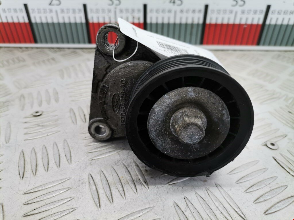Натяжитель ремня генератора (приводного поликлинового ремня Ford Mondeo 3 1371224 арт. 2148770