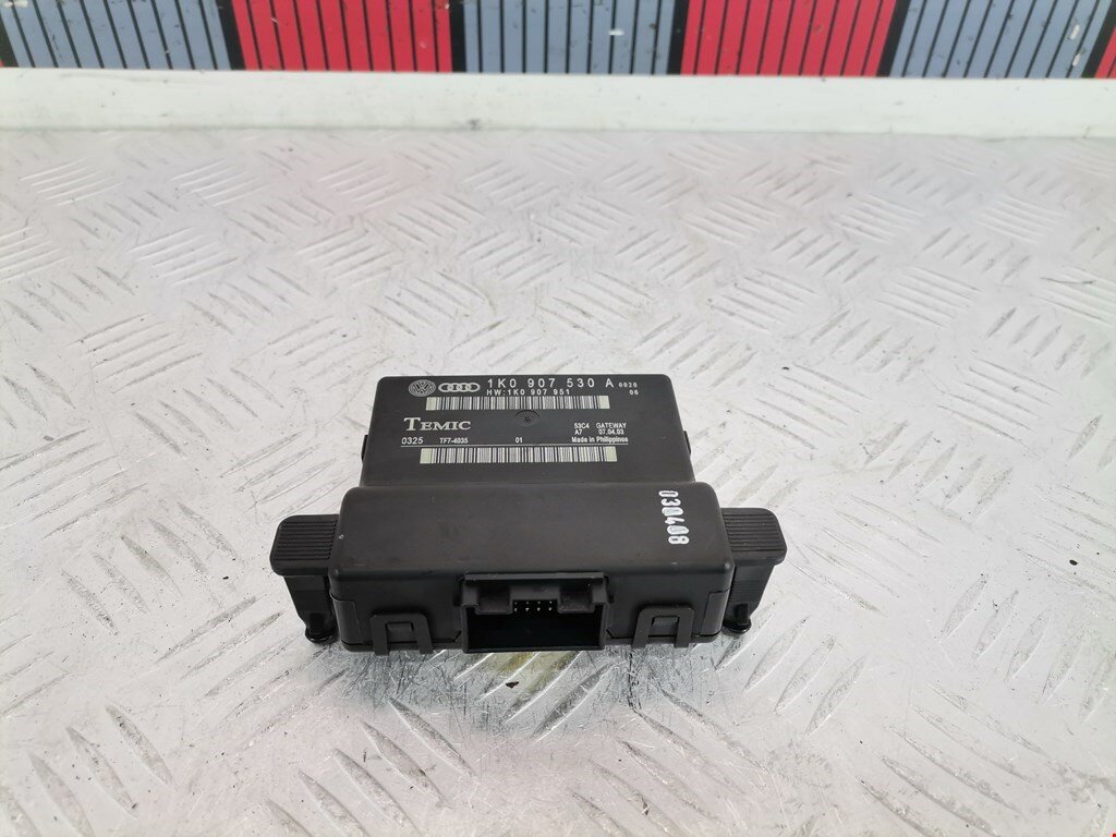 Блок комфорта Volkswagen Touran 1 1K0907530AD арт. 1729965