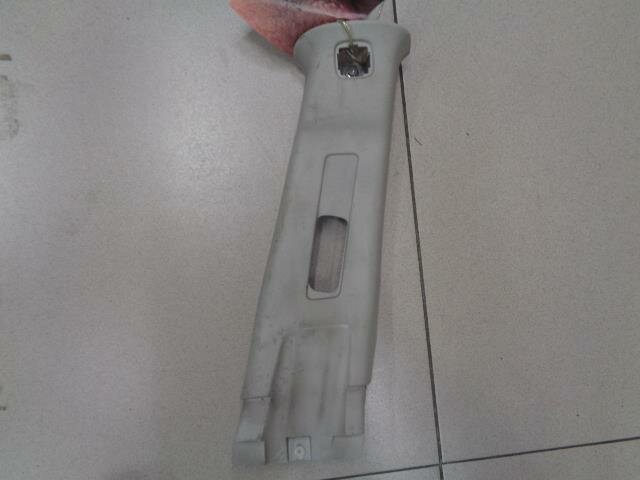 Обшивка стойки средняя правая (внутри) от Subaru Impreza 2007-2011