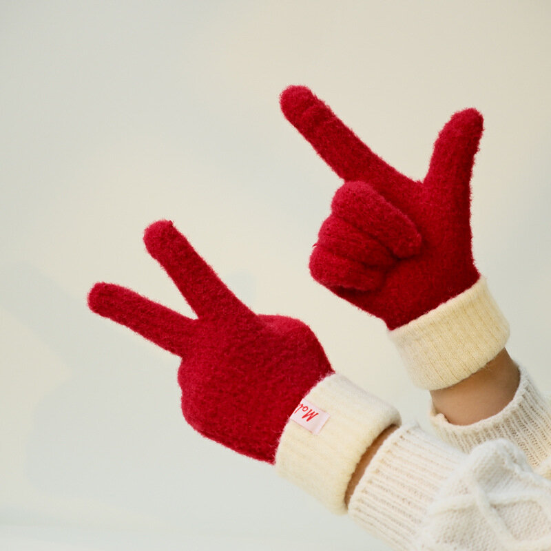 Перчатки для мужчин и женщин